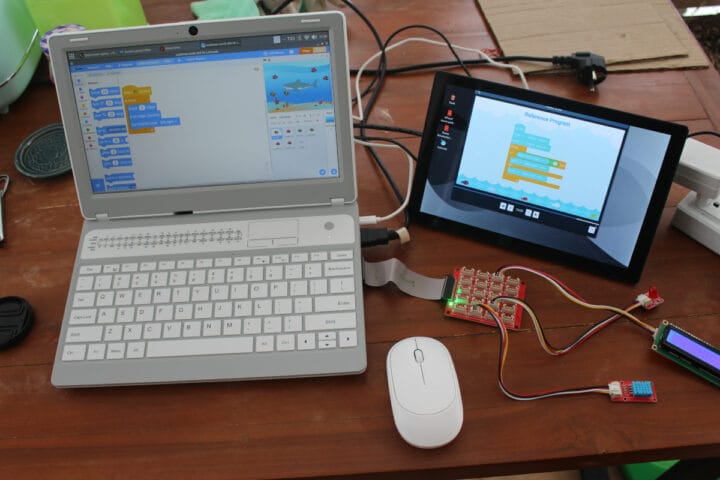 Cnx Software Crowpi L Review Part 2 Learn Programming And Electronics With A Raspberry Pi
